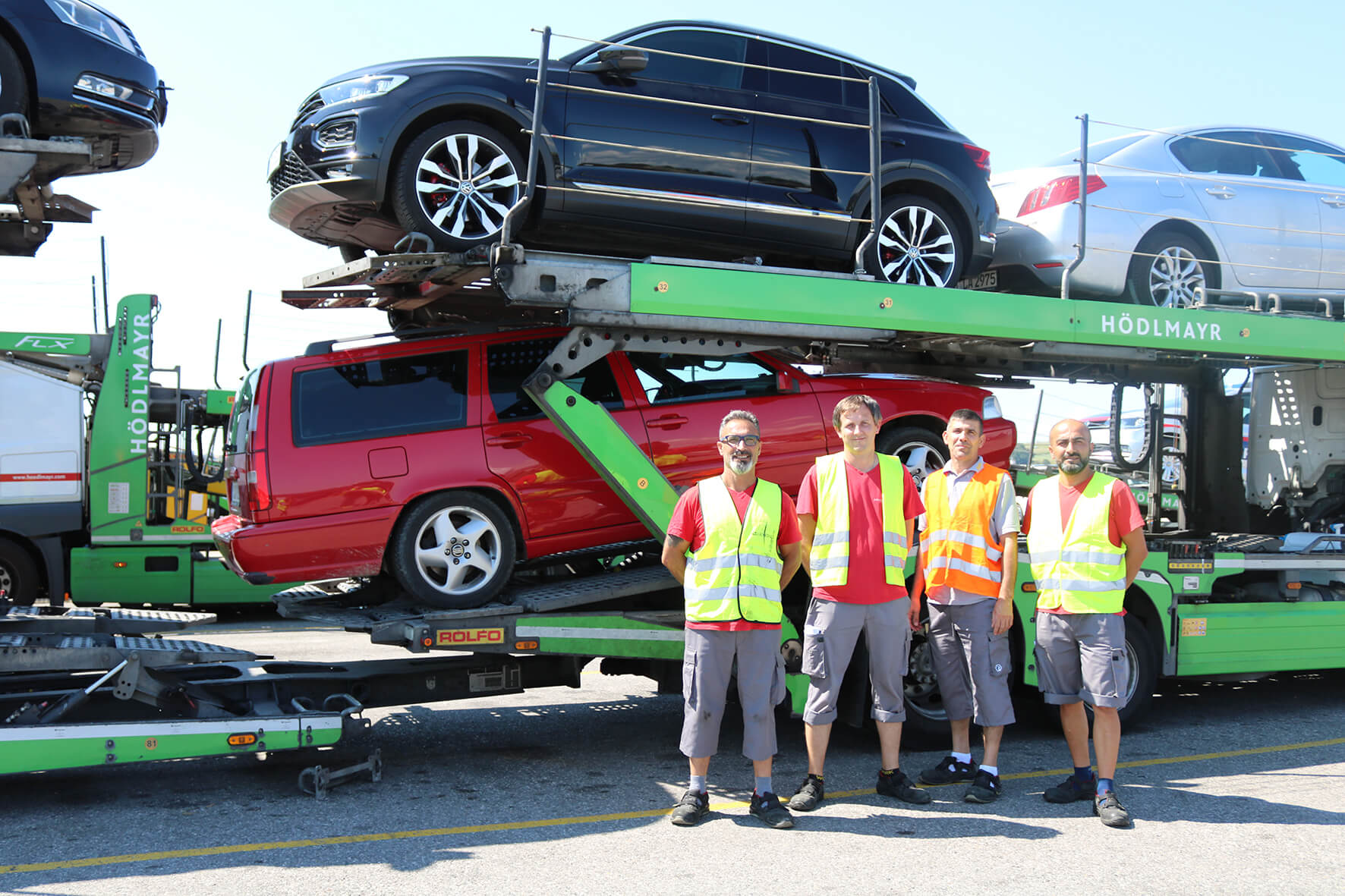 Truck drivers at Hödlmayr: pilots on the road - Hödlmayr International GmbH